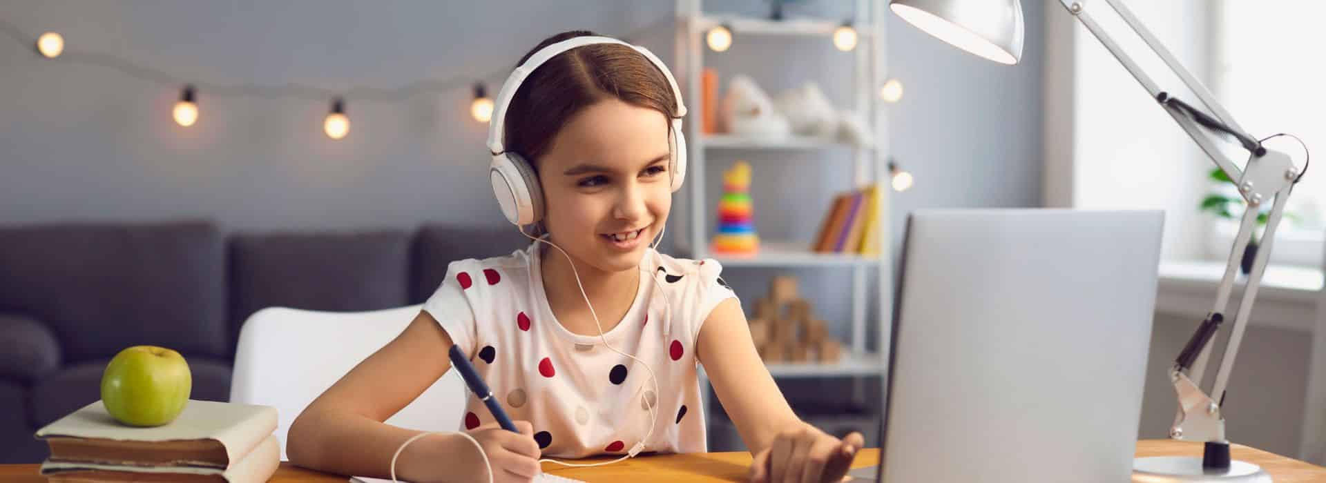 Demystifying Finite Verbs: Definitions, Types, and Functions