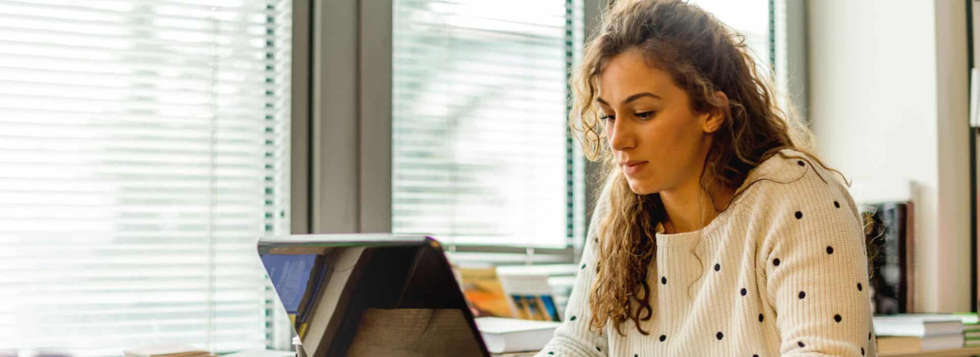 Understanding Linking Verbs: Definition, Examples, and Usage