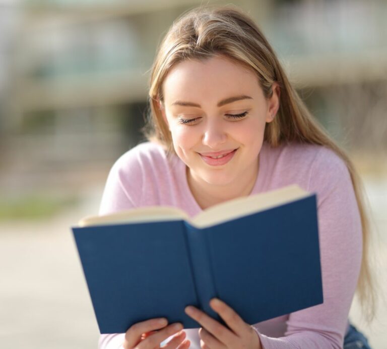 Books for PTE : Your best books for PTE test preparation